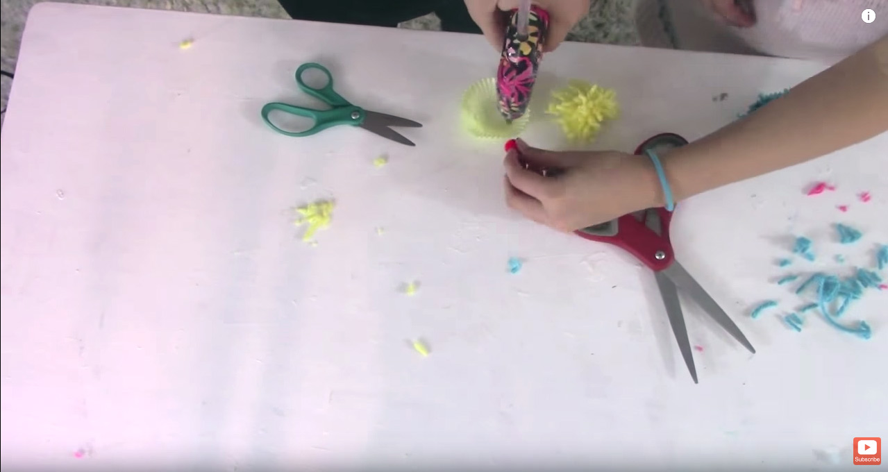 cupcak-yarn-pom-pom-cherry - Kids Crafts by Three Sisters | Free Craft ...