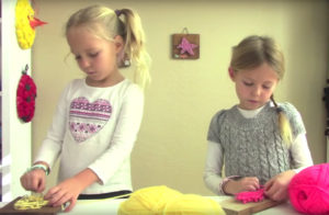 Kids Crafts by Three Sisters: How to Make String Art for KidsKids ...