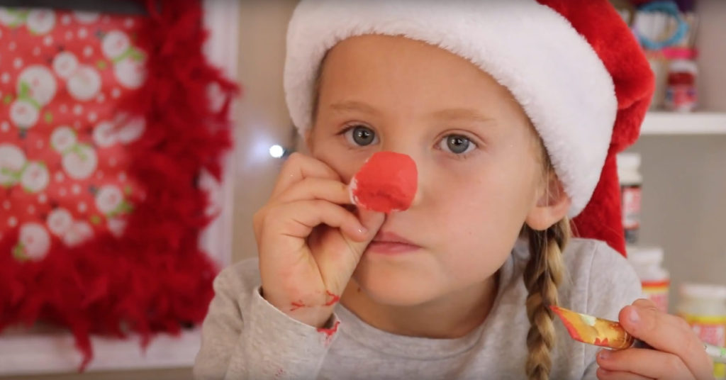 How to Make a Puzzle Ornament | Easy Christmas Craft for KidsKids ...